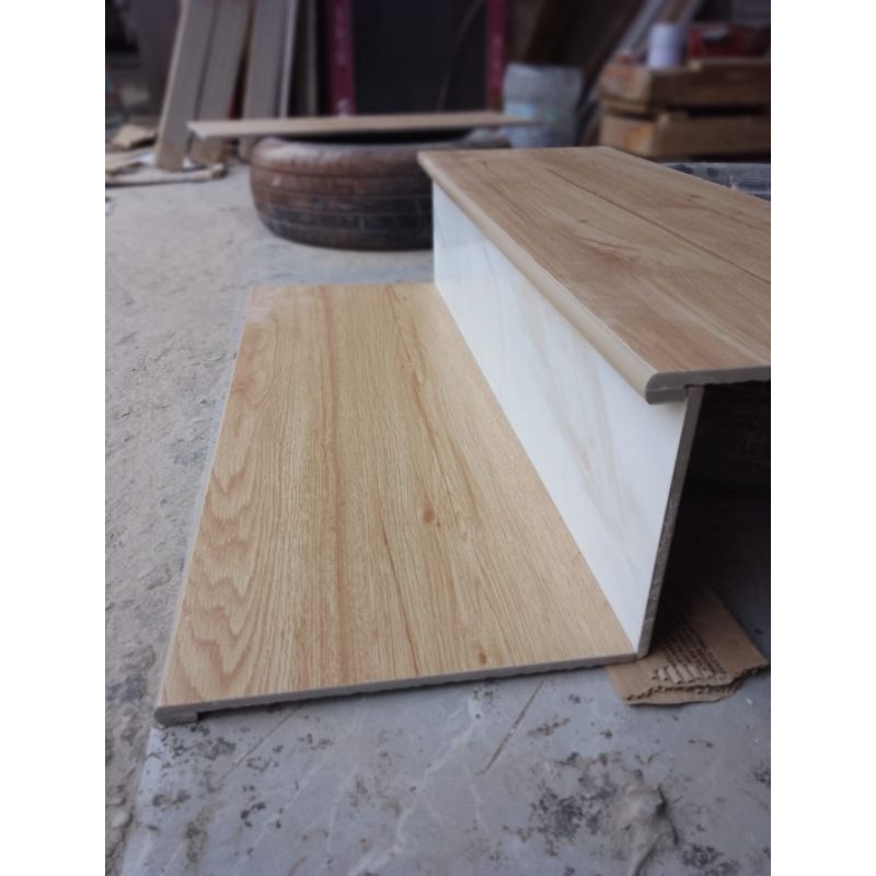 Jual GRANIT TANGGA MOTIF KAYU DOUBLE BEVEL 30X80 20X80 DINDING PUTIH ...