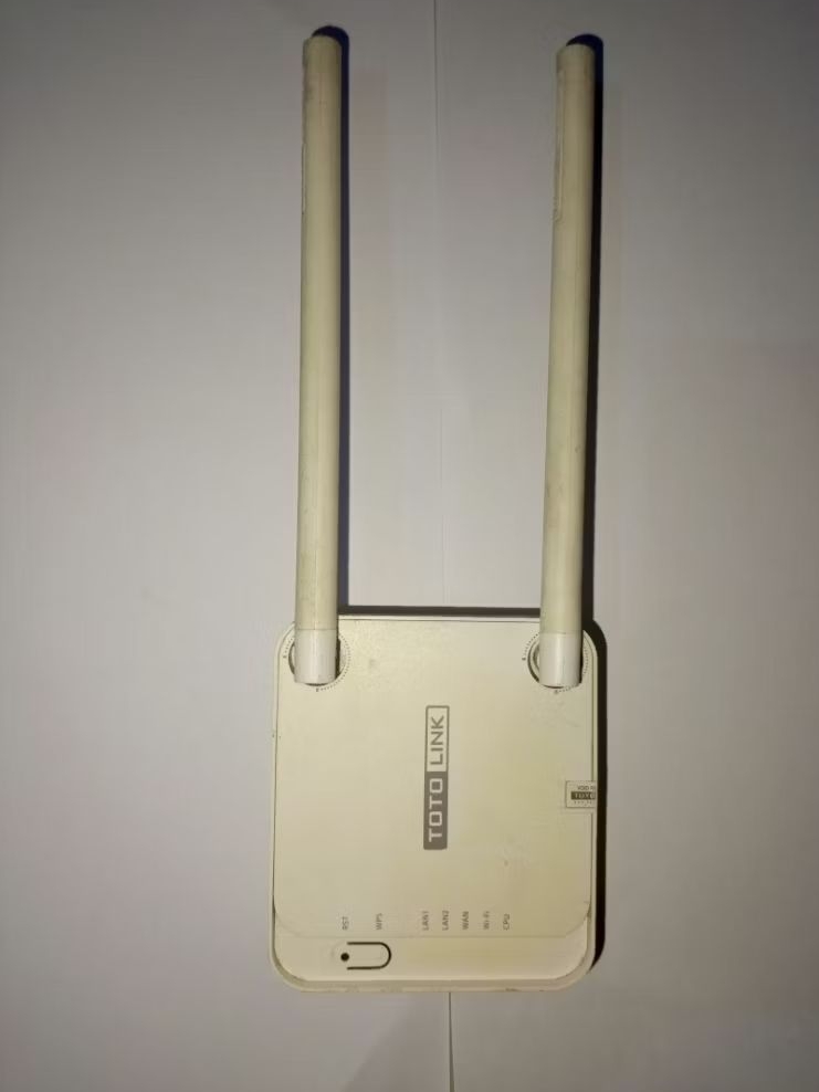 Jual Router TOTOLINK N200RE V3 second normal (router+ adaptor) | Shopee ...