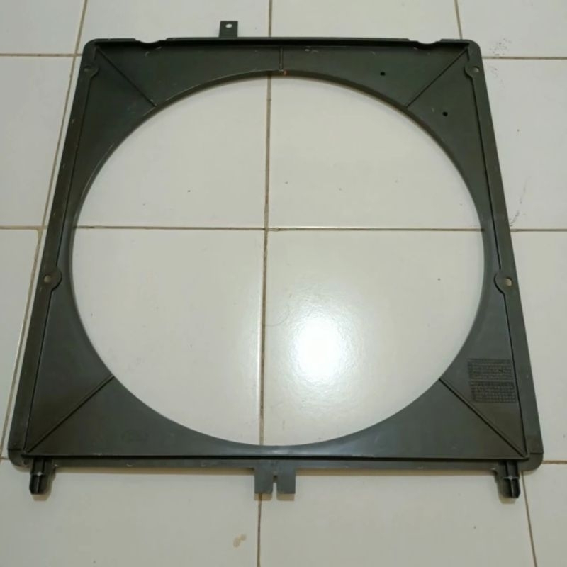 Jual SHROUD FAN PELINDUNG SEBENG RADIATOR ISUZU GIGA FRR FTR 90 GENUINE ...
