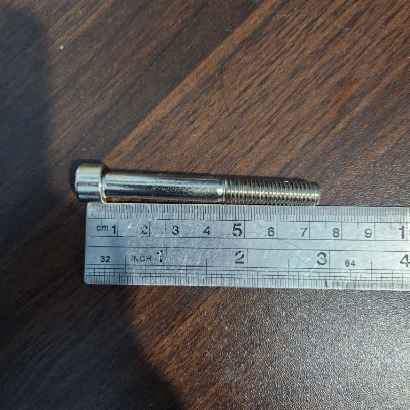 Jual Baut L6 drat 8mm (baut 12) panjang 7cm | Shopee Indonesia