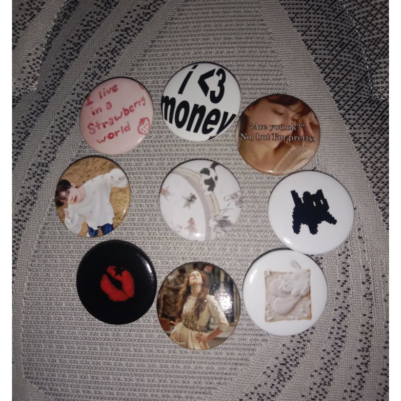 Jual Pin button aesthetic y2k cat 32mm | Shopee Indonesia