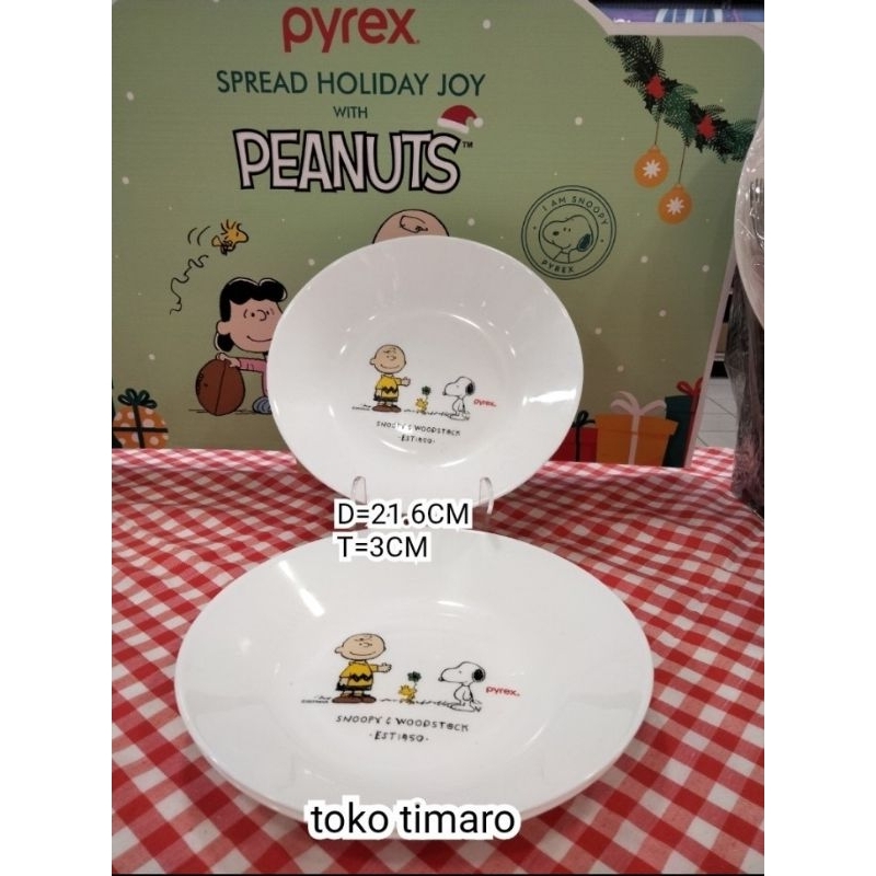 Jual PYREX SNOOPY SOUP PLATE 22CM SET 4PCS | Shopee Indonesia
