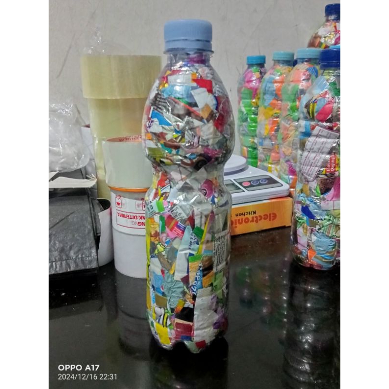 Jual ecobrick botol le mineral kemasan 600ml | Shopee Indonesia