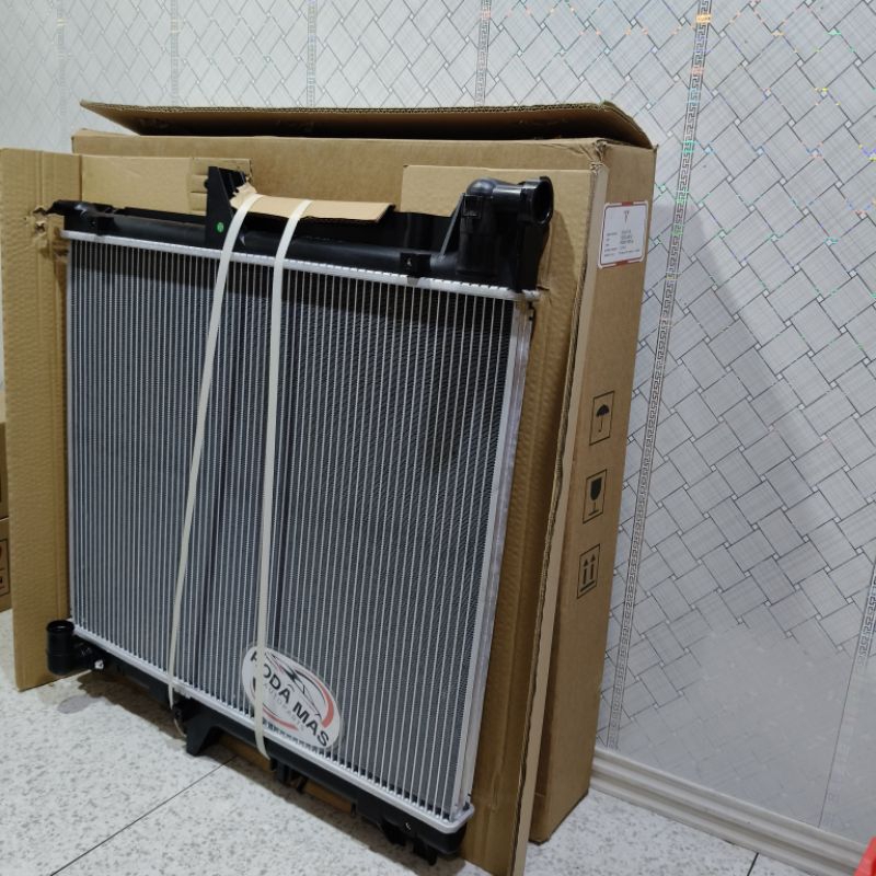 Jual RADIATOR MITSUBISHI STRADA TRITON 2500CC KB4 MANUAL TAHUN 2008 ...