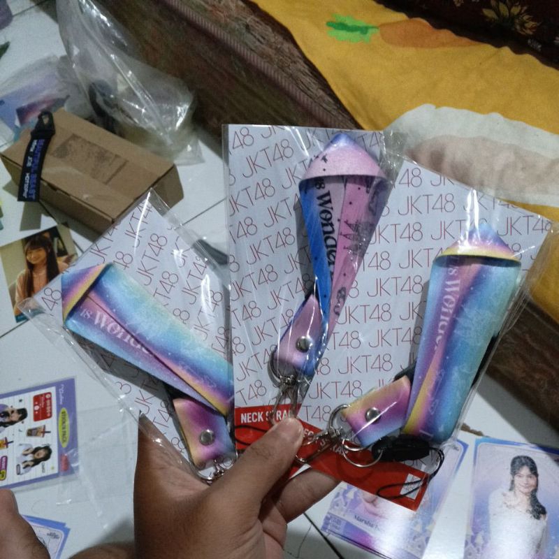 Jual Neckstrap Wonderland JKT48 | Shopee Indonesia
