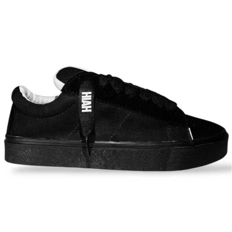 Jual HIAH - Colosen Full Black | Sneaker Skena | Sepatu Gemuk | Sepatu ...