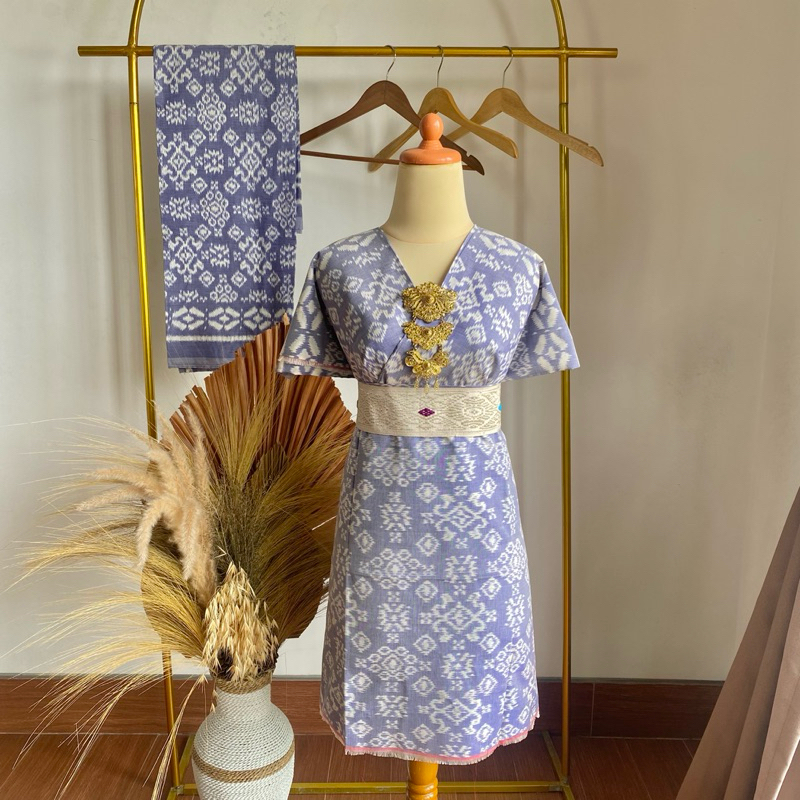 Jual KAIN TENUN ENDEK KHAS BALI MOTIF PATRA ANTIK ABU SOFT GRINGSING ...