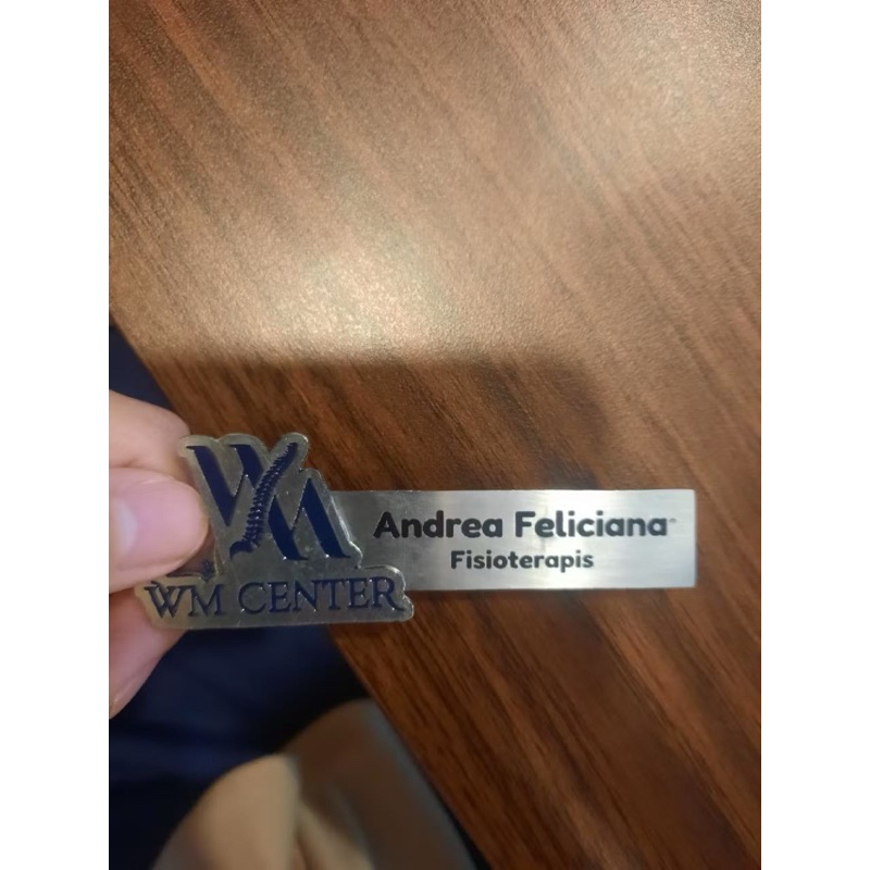 Jual Pin custom logo dan nama Stainless uk.2x8 | Shopee Indonesia