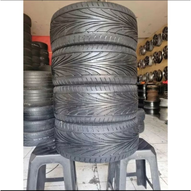 Jual BAN MOBIL SECOND R18,UK 215/35 R18 BAN MOBIL COPOTAN BERKUALITAS SIAP PAKAI TUBLES | Shopee ...