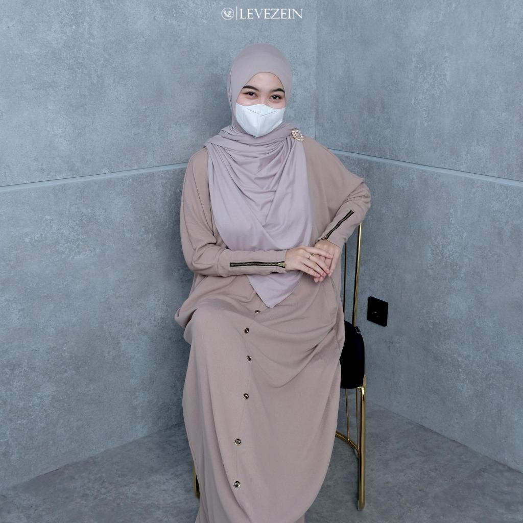 Jual Mahwa Abaya Batwing Syar’i Bahan Florencia Knit by Levezein (Gamis Haji dan Umroh) | Shopee ...