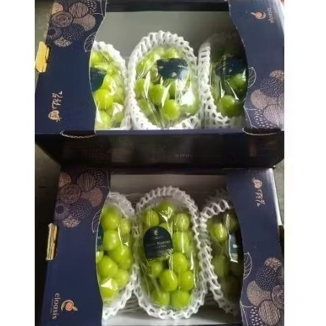 Jual Anggur shine Muscat Korea original 2 kg Gift Box premium | Shopee ...