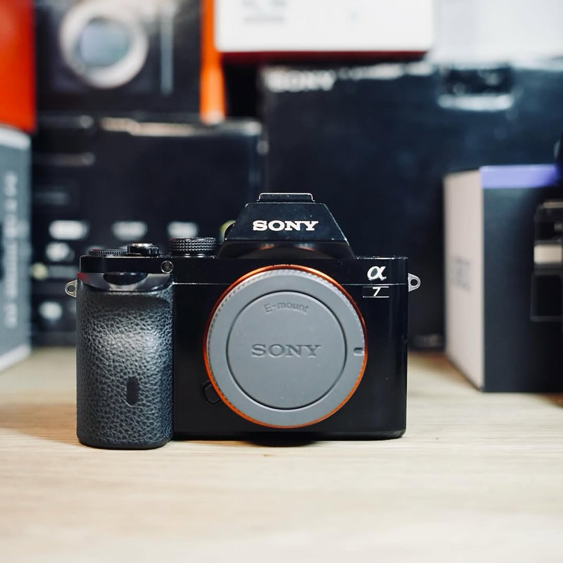 Jual Sony A7 Mirrorless Camera | Shopee Indonesia