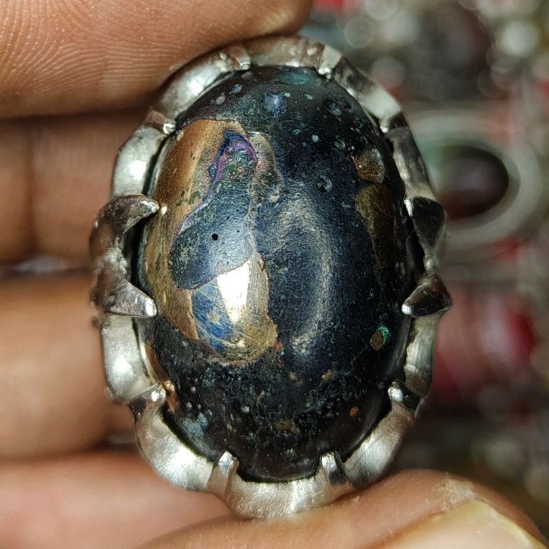 Jual 2 batu akik Damarwulan badar emas / badar besi kuning asal Madura ...