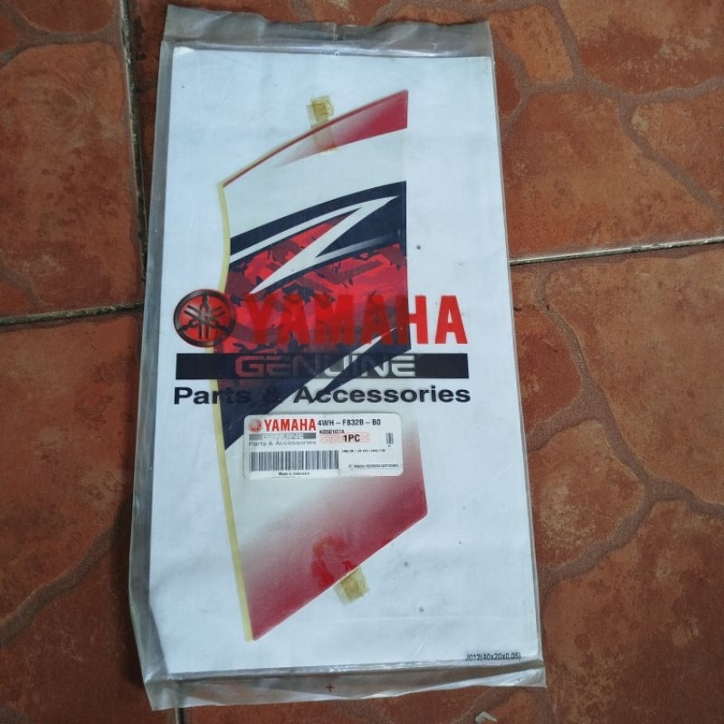 Jual Stiker Striping Sayap Luar Kiri Bawah FIZR F1ZR Merah Putih 4WH ...