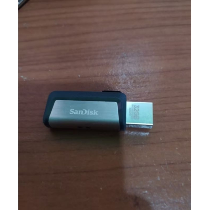 Jual SanDisk Ultra Dual Drive OTG Type-C 32GB USB 3.1 (Up To 150MBps) | Shopee Indonesia