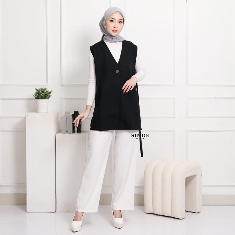 Jual Mady Vest Rompi Wanita Korean Style Outer Hijab Kantoran | Shopee ...