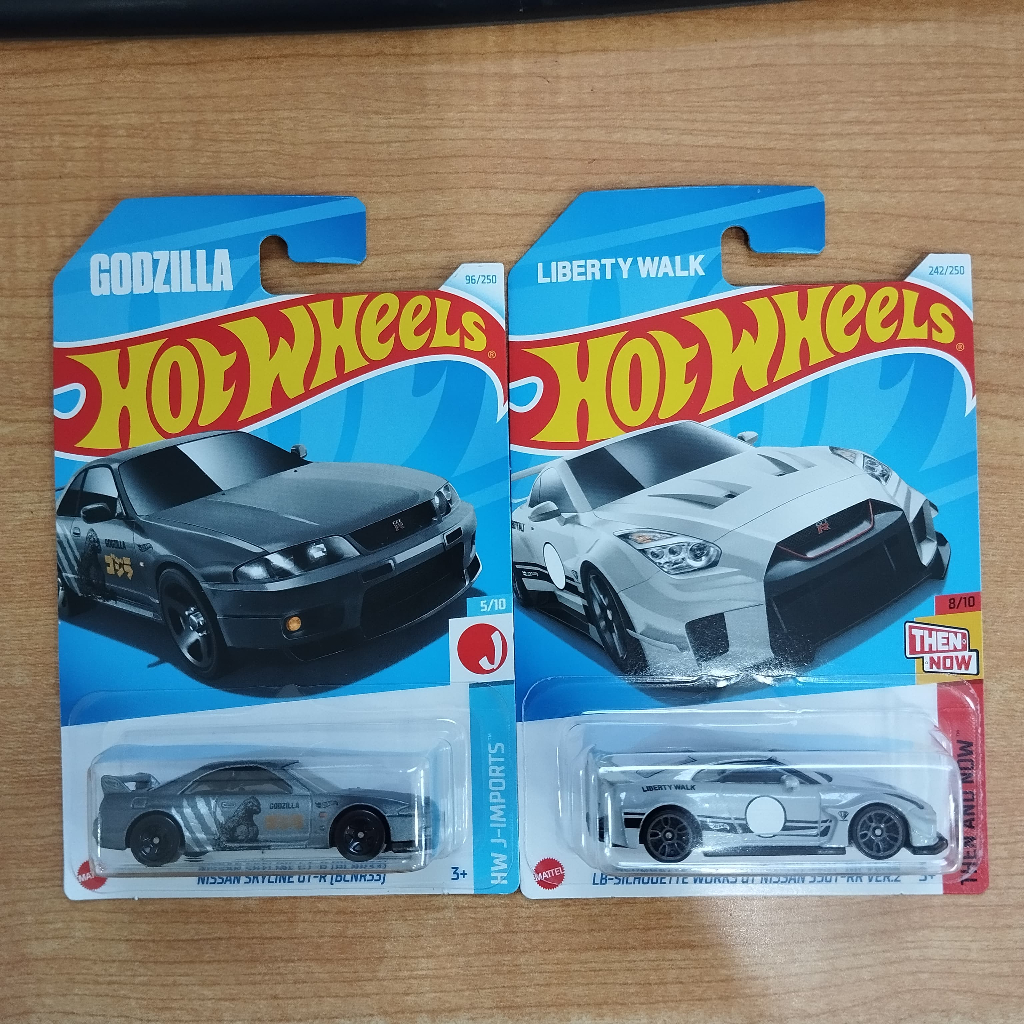Jual Nissan Skyline GT-R Godzilla & LB-Silhouette Works GT Nissan 35GT ...
