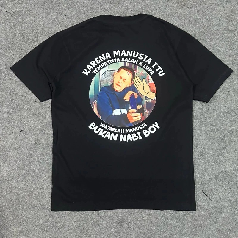 Jual Kaos Karena Manusia Tempatnya Salah dan Lupa Wajar Manusia Bukan ...