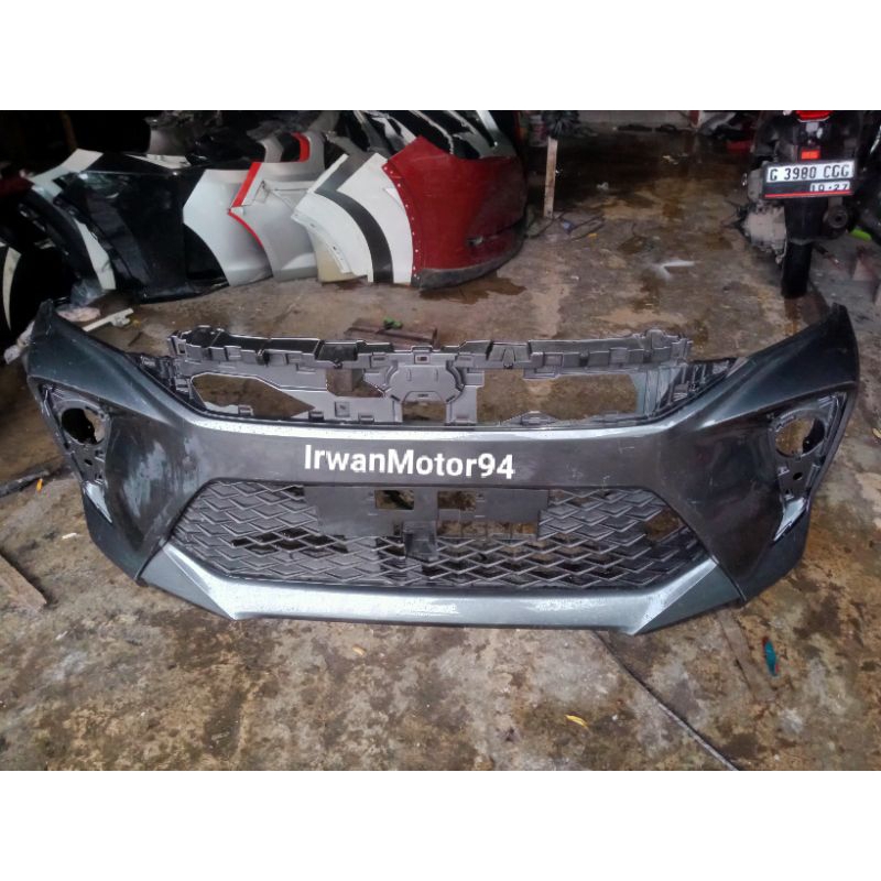 Jual Bumper Bemper depan Daihatsu Xenia 2021 2022 2023 | Shopee Indonesia