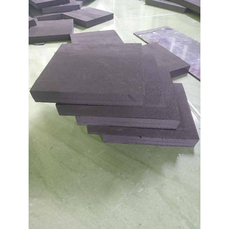 Jual busa eva / busa spon hitam 20mm potongan 15cm x15cm | Shopee Indonesia