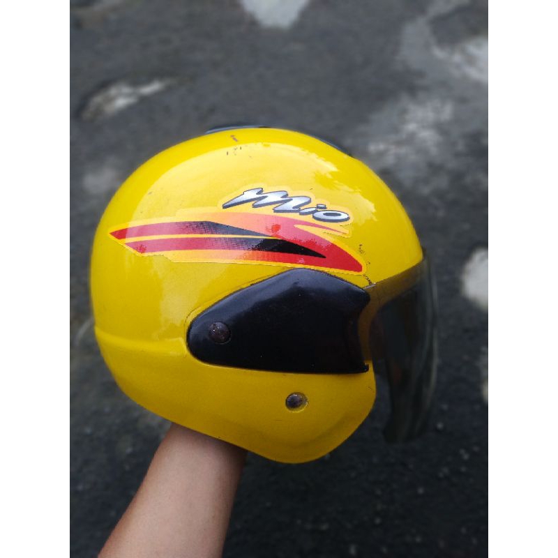 Jual HELM JADUL YAMAHA MIO SPORTY ORIGINAL KUNING STRIPING REMAKE ...
