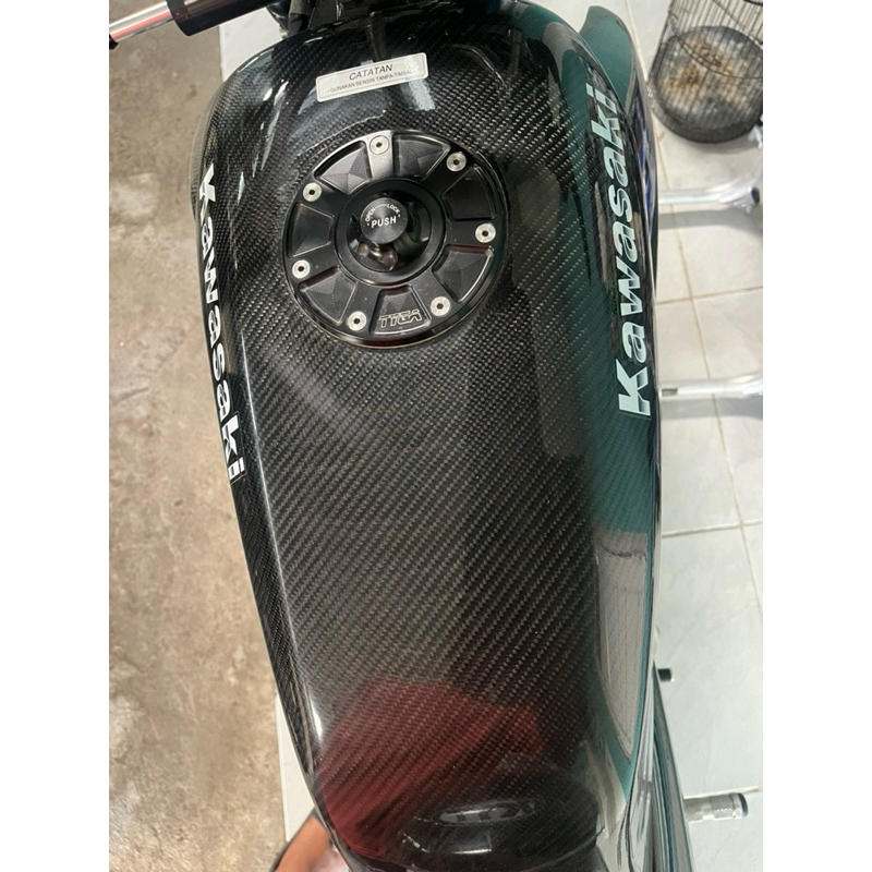 Jual tangki ninja ss carbon kevlar | Shopee Indonesia