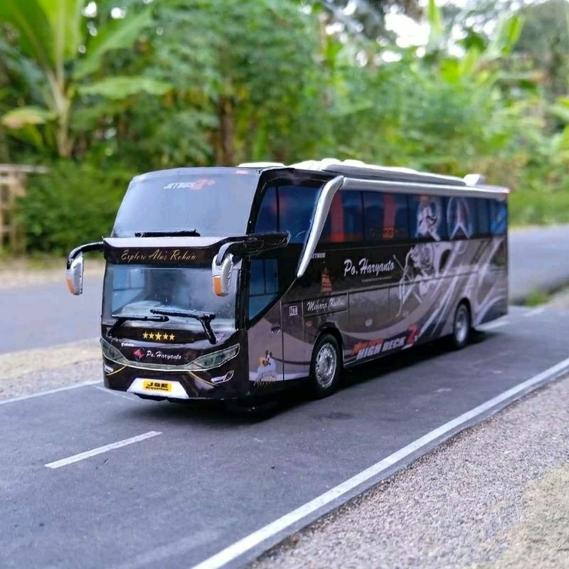 Jual miniatur Bus PO Haryanto | Shopee Indonesia