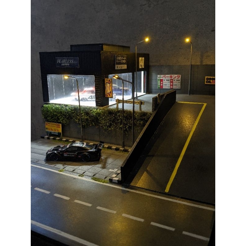Jual Diorama garage 64 scale cocok buat miniscale , diecast skala 64 ...
