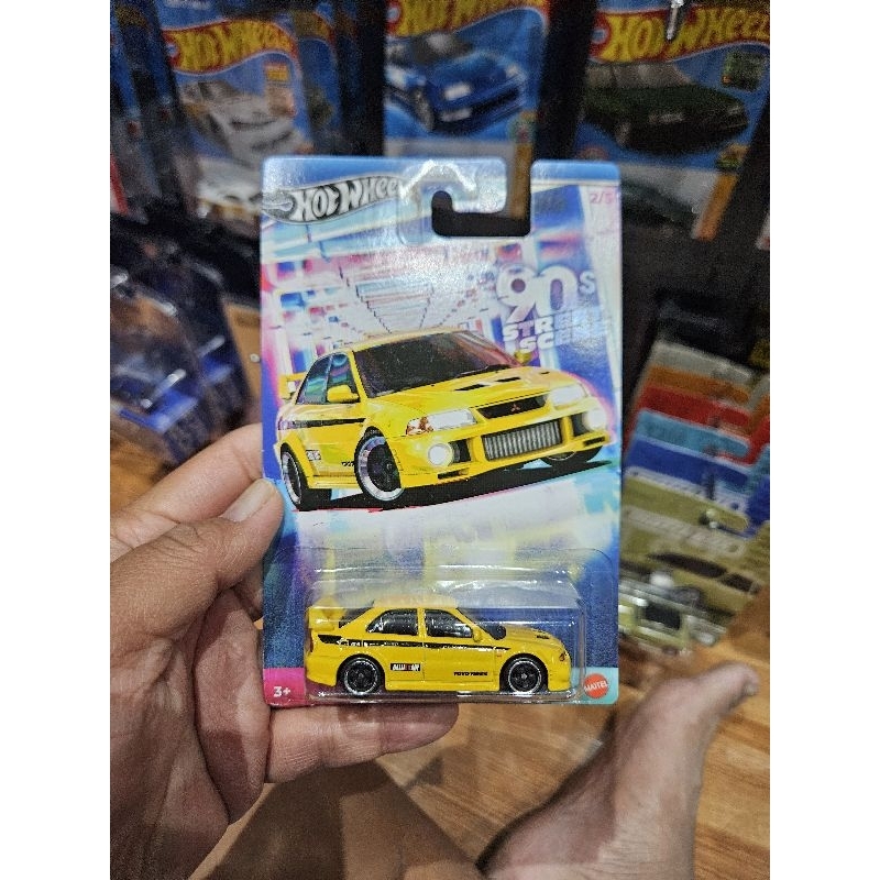 Jual Hotwheels 90s street scene lancer evo kuning | Shopee Indonesia