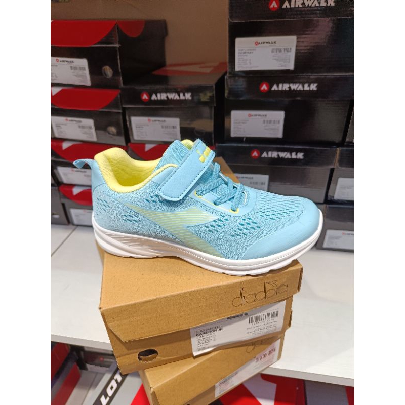 Jual Diadora Sepatu Original Terlengkap & Harga Terbaru Juni 2026 ...