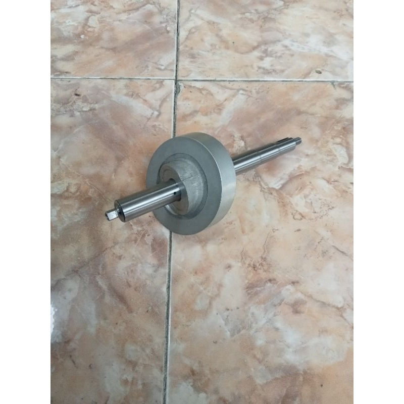 Jual cranshaft as kompresor ac denso 10p30(bus medium)-baru model ...