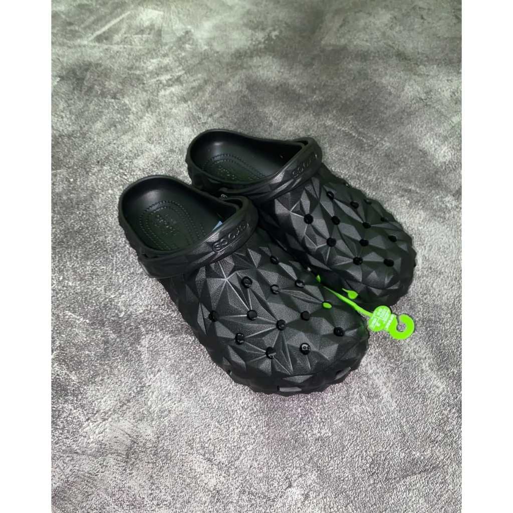 Jual CROCS GEOMETRIC | Shopee Indonesia