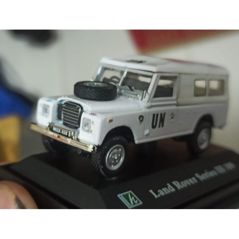 Jual Diecast Cararama Land Rover Series III 109 United Nations Edition ...