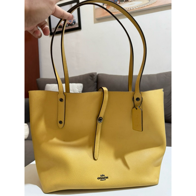 Jual Coach Market Tote with Floral Bow Print Interior in Yellow ...