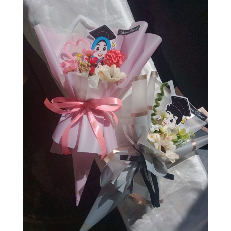 Jual Buket Cone wisuda|Souvenir Wisuda|Buket bunga | Shopee Indonesia