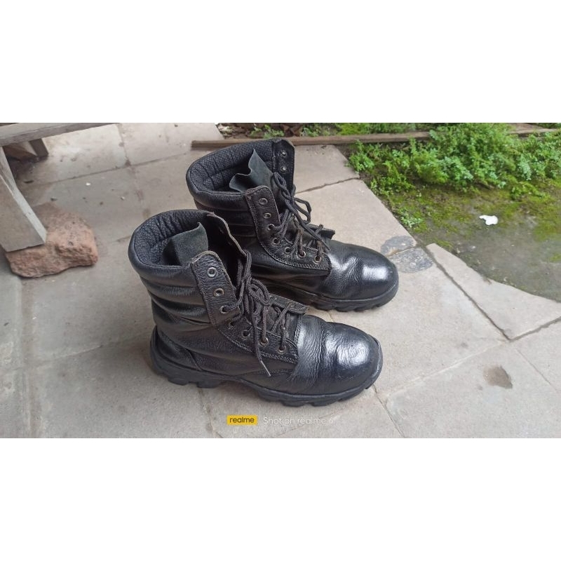 Jual sepatu safety panjang tali kulit polos 41 second | Shopee Indonesia