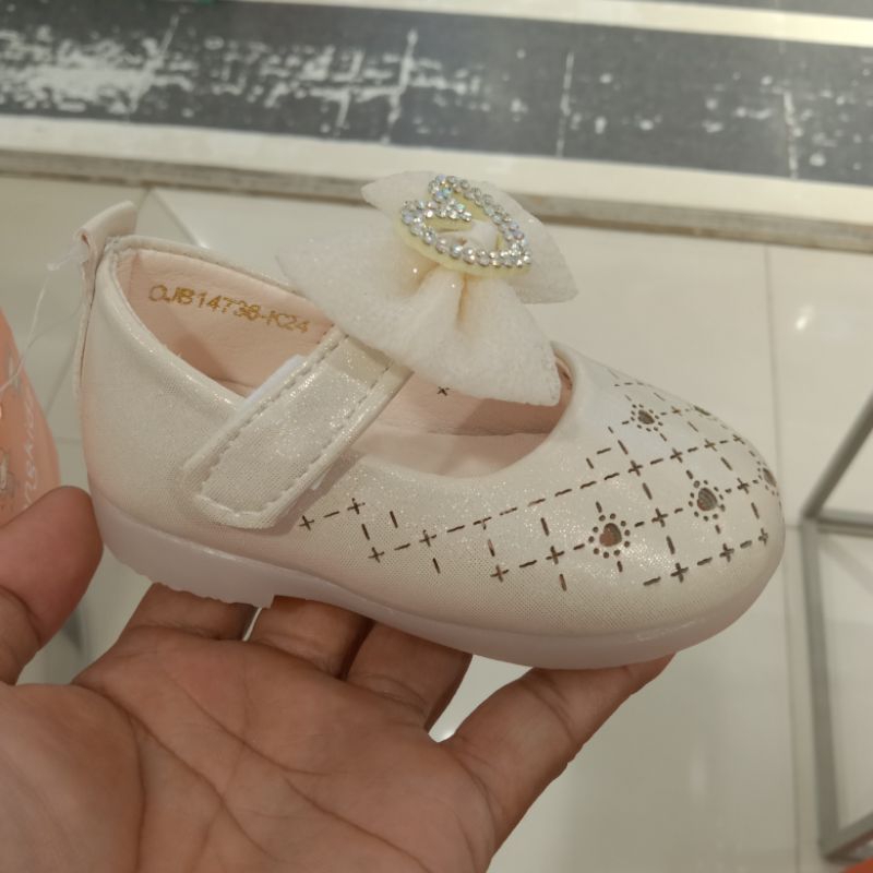 Jual YONGKIDZ SEPATU ANAK CEWEK BERLAMPU EMPUK ORIGINAL | Shopee Indonesia