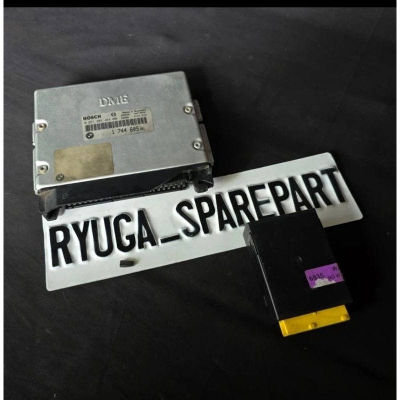 Jual DME ECU SET EWS 2 chip transponder original BMW E38 730iL M60B30 1744605 8362277 | Shopee ...