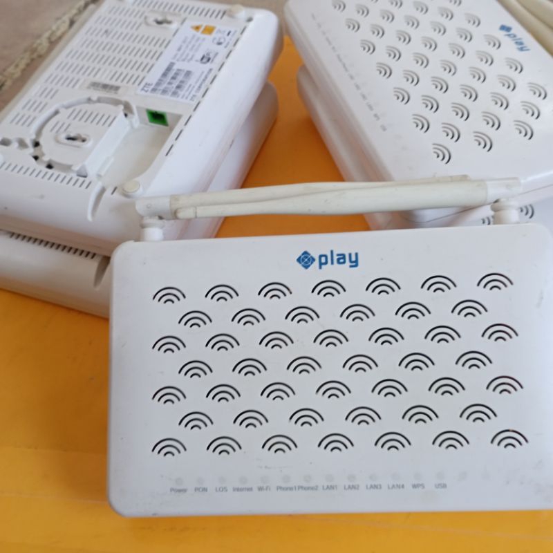 Jual ZTE F660 PLAY MEDIA GPON ONT WIRELESS MODEM | Shopee Indonesia