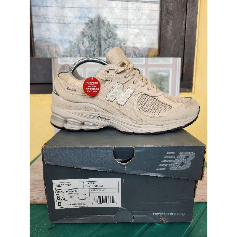 Jual Sepatu New Balance 2002R PIGSKIN - Sneakers Original % BNIB ...