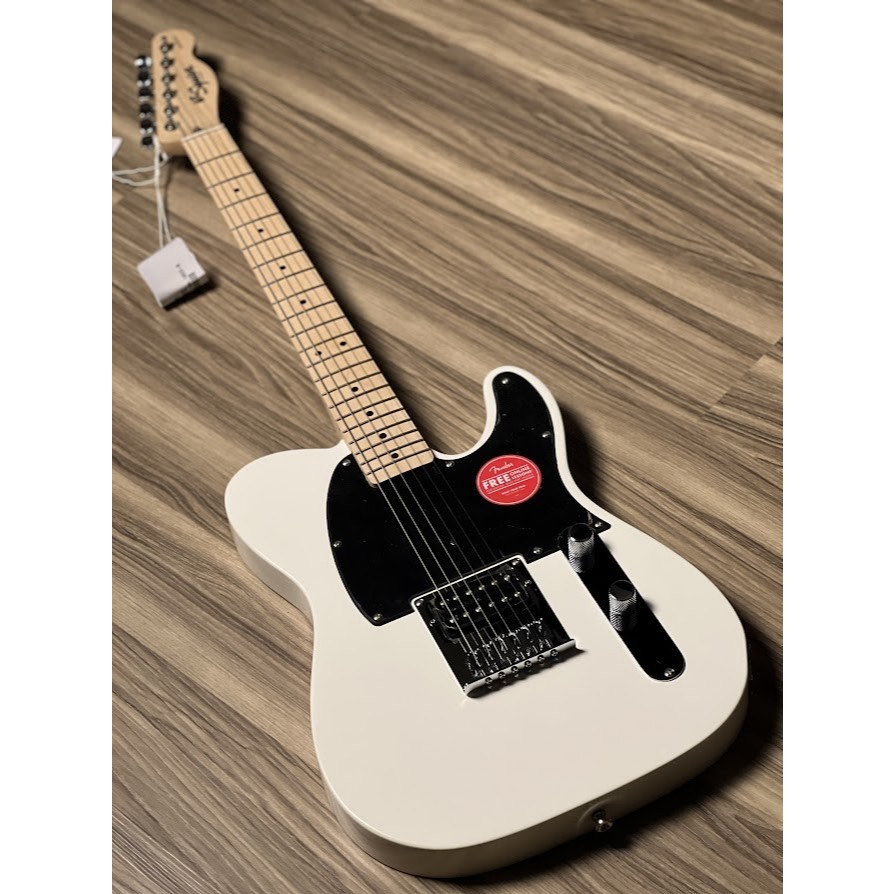 Jual Squier Sonic Esquire H Electric Guitar w/Black Pickguard, Maple FB, Arctic White | Shopee ...