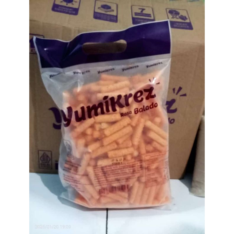 Jual YUMIKREZ SNACK RASA BALADO KEMASAN POUCH | Shopee Indonesia