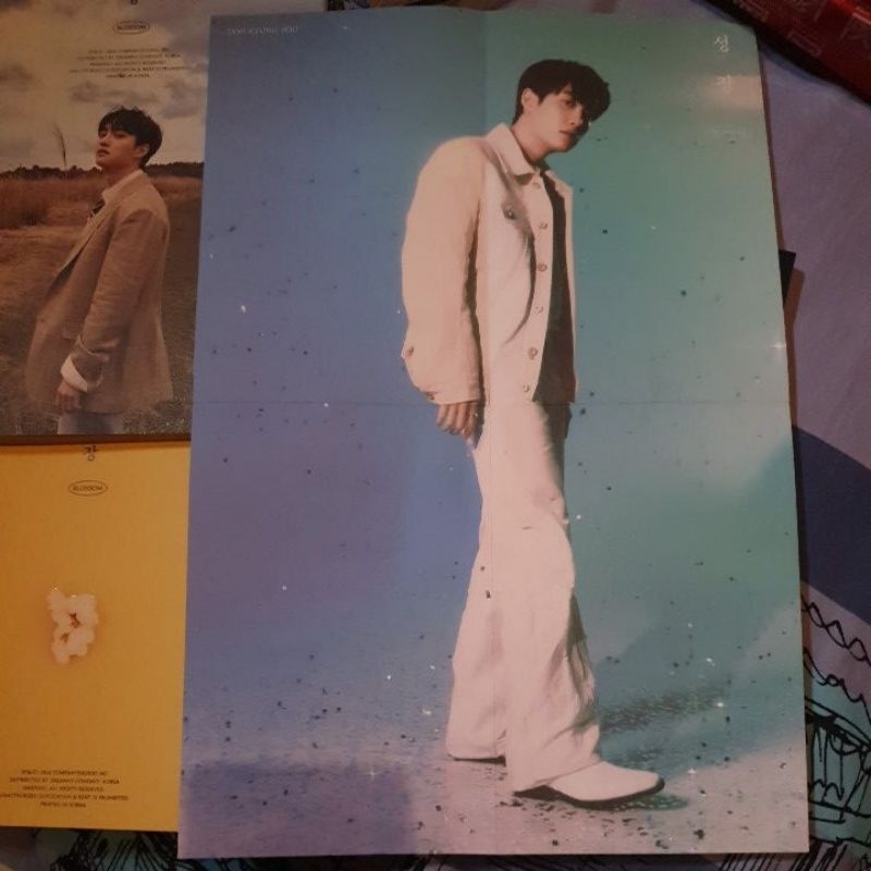 Jual POSTER DOH KYUNGSOO PHOTOBOOK ALBUM BLOSSOM | Shopee Indonesia