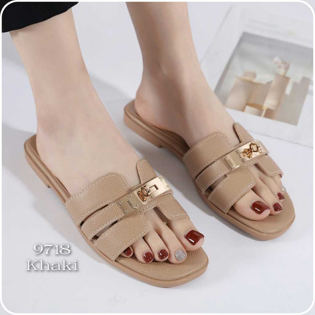 Jual Sandal wanita flat slip-on Premium produk 9718 | Shopee Indonesia