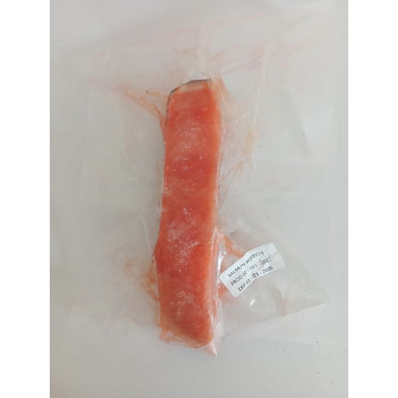 Jual salmon fillet / salmon steak / salmon kemasan vacum 110gr per pack ...