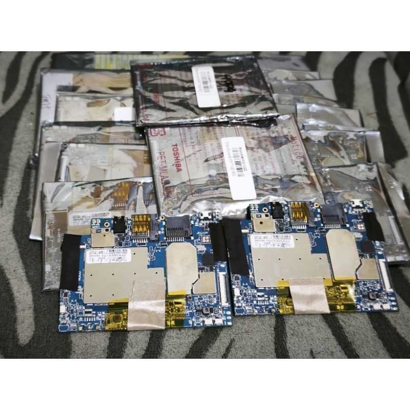Jual mesin Axioo my tab 8G 3/32 / my tab A80 / mainboard mytab 8g ...