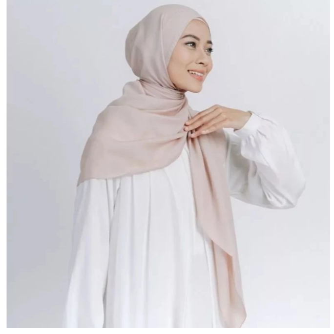 Jual Elzatta Hijab Segi Empat Polos Keisha Shabia | Shopee Indonesia