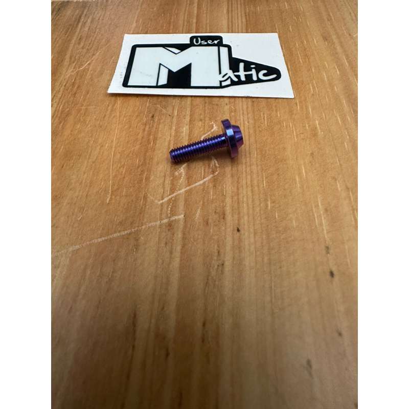 Jual baut titanium m4x15 , baut titanium drat 6 panjang 1,5 cm , baut ...