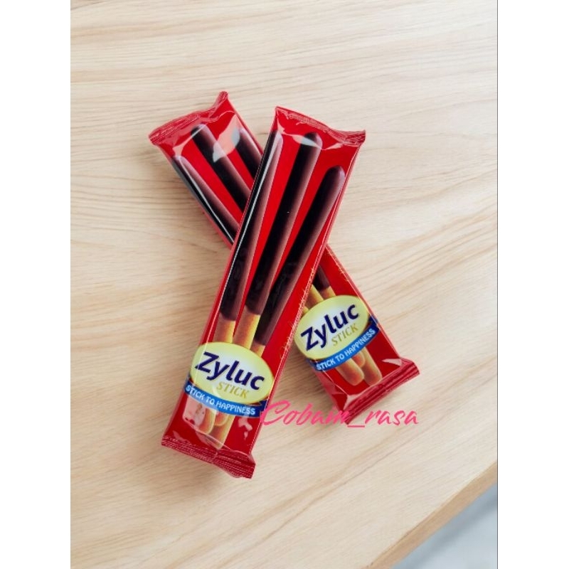 Jual ZYLUC (isi 4) Biskuit stik coklat Renyah Dan Nikmat | Shopee Indonesia