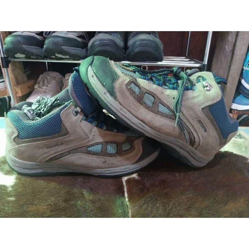 Jual sepatu CAMPLINE | Shopee Indonesia